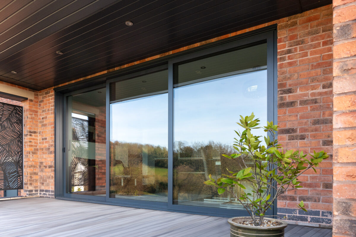 Prestige Lift & Slide Patios - Sheerline